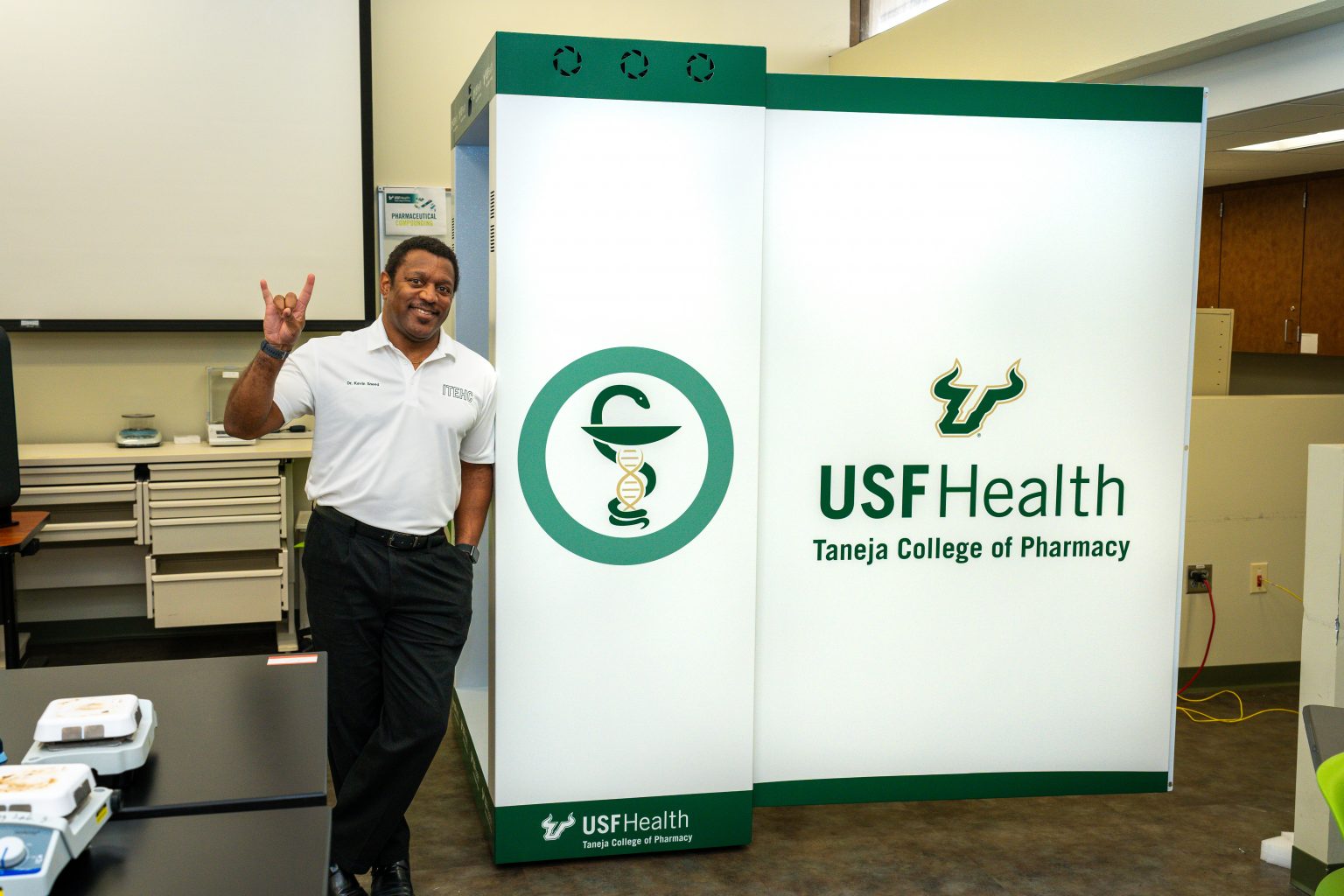 Taneja College of Pharmacy is using hologram technology to transform ...